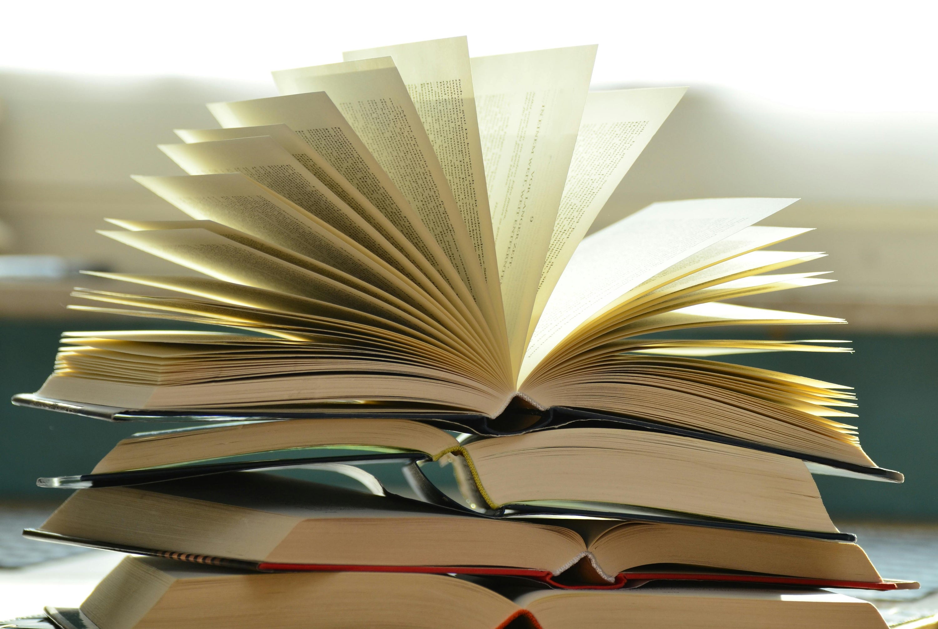 Audiobooks vs Physical Books Which Do Readers Prefer – Reader's Closet